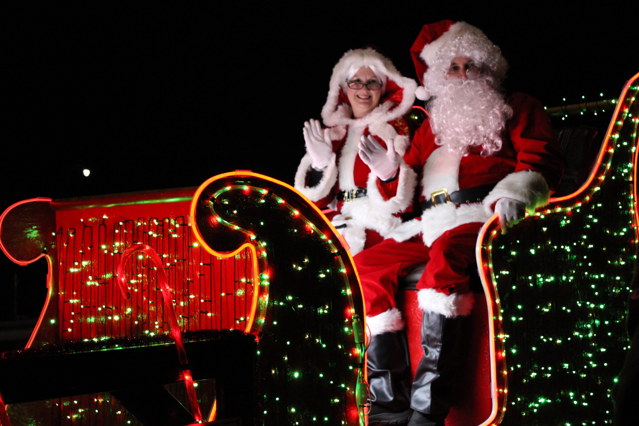 Santa comes to Trafford, PA! – Trafford Fire Co. No. 1